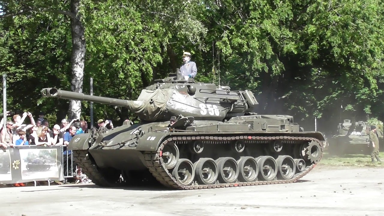 Kampfpanzer M47 Patton (M47 Medium Tank – 90 mm Gun) - YouTube