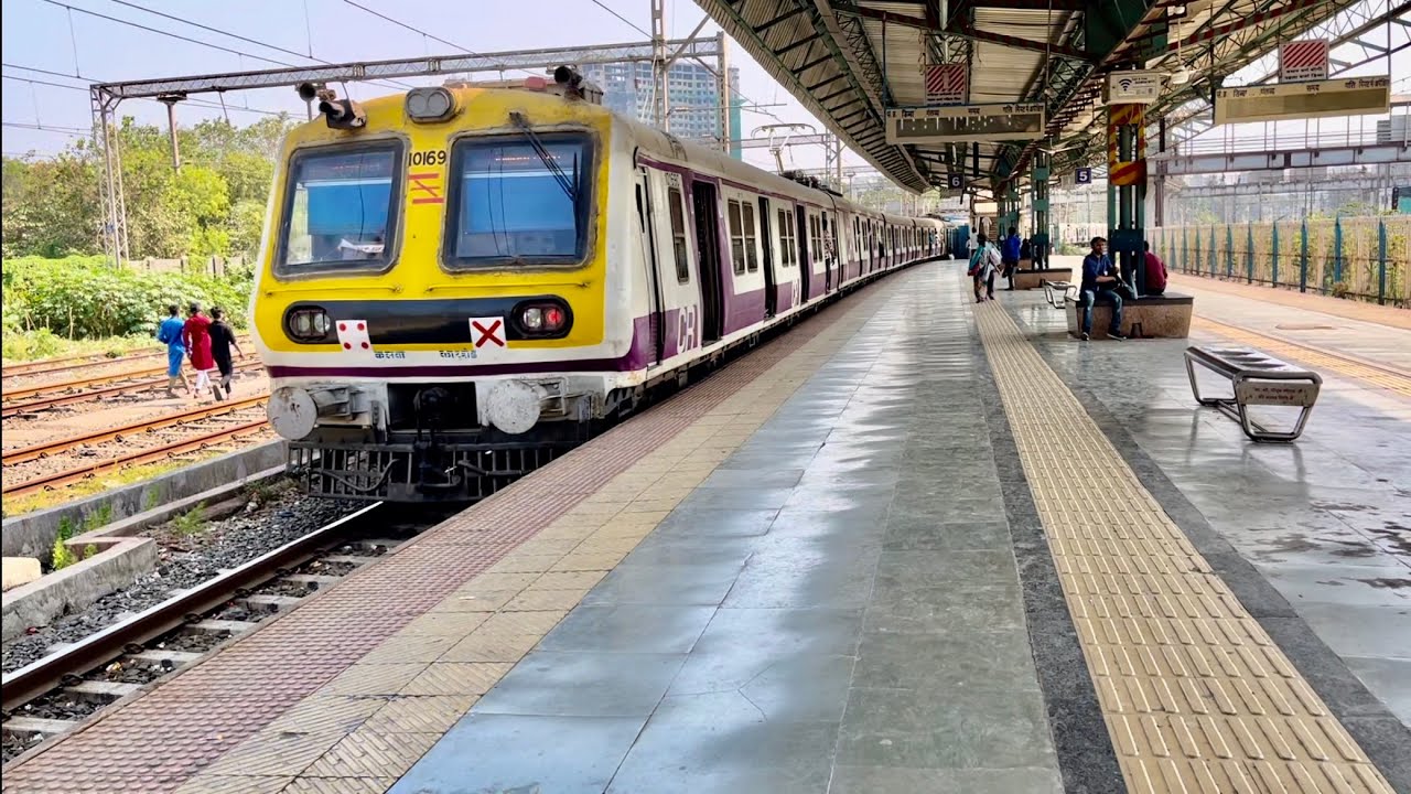 CSMT Harbour Line Local Train Arrival and Departure from Mahim Railways ...