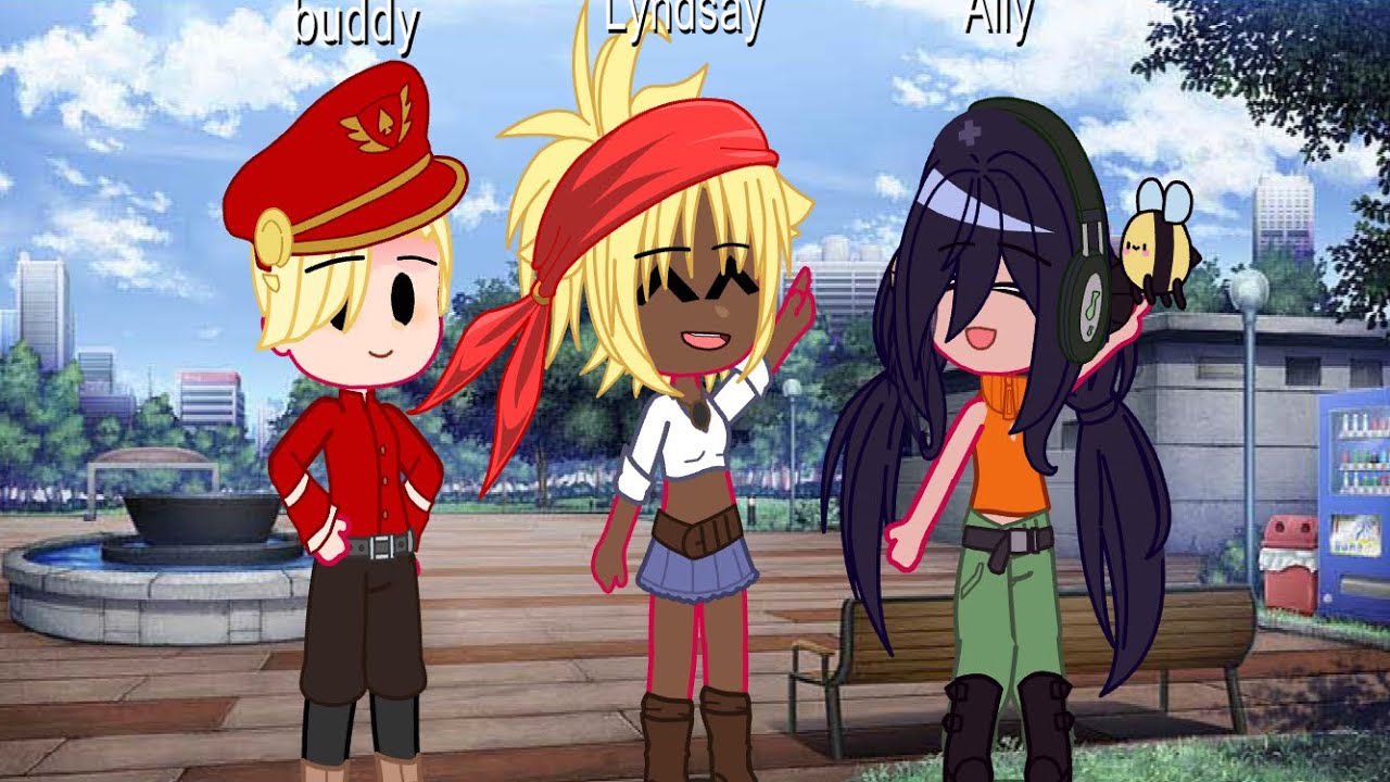 Just explaining stuff about 3 people If this gets 2 views I am famous - YouTube