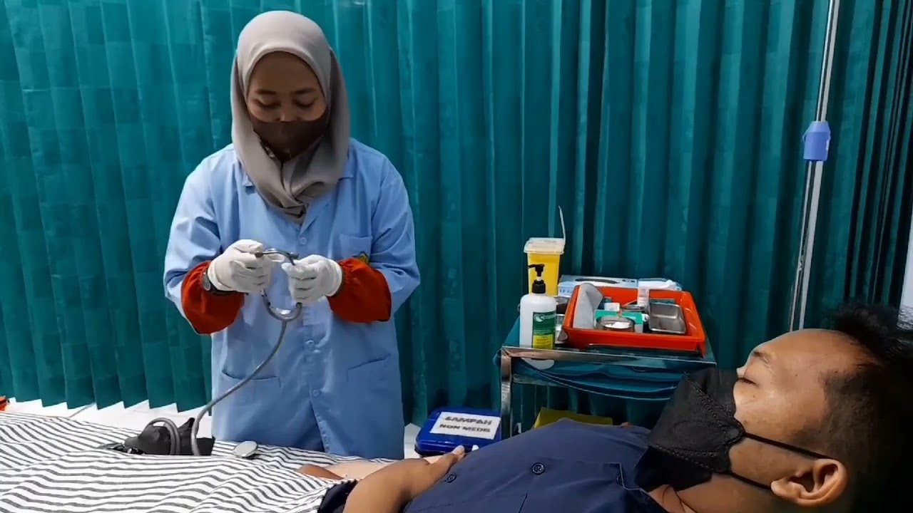 PEMBERIAN OBAT INTRAVENA - FARMAKOLOGI #unejkampuslumajang - YouTube