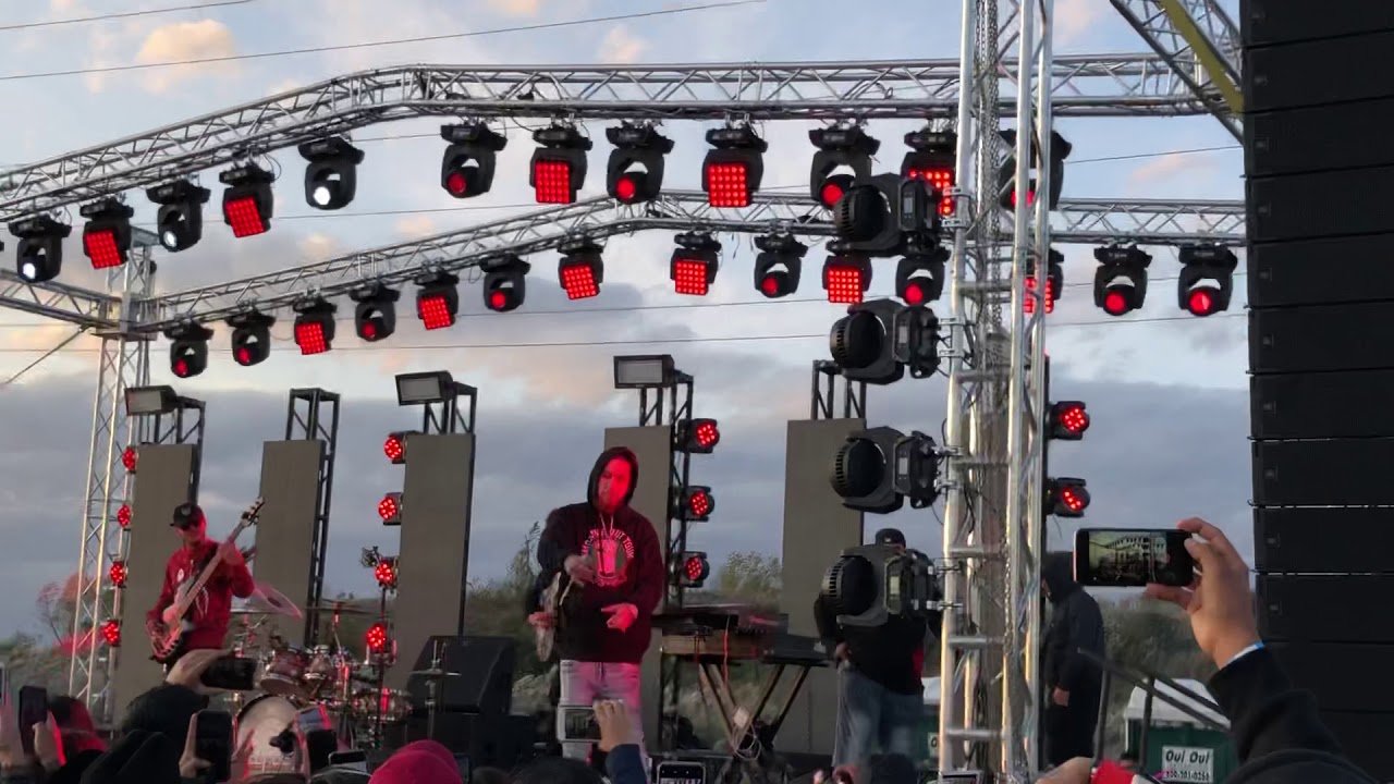 Es Dificil Ser Un Santo | Herencia de Patrones | SMO Tour 2019 - YouTube