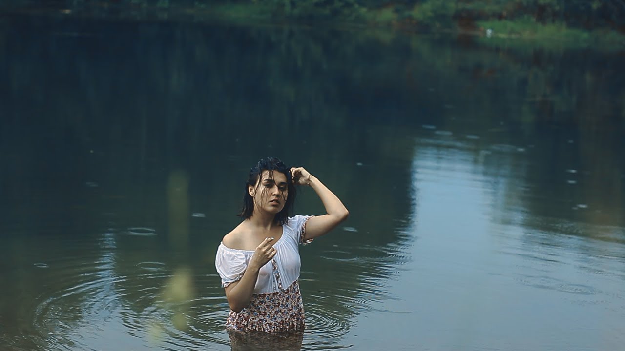 Video portrait Gulchachak. Photo shoot in the River - YouTube