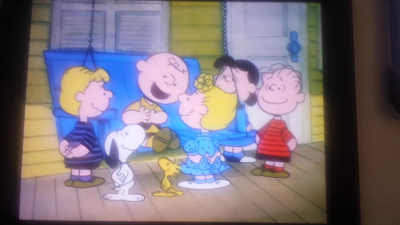 Peanuts Gang Sings Sing - YouTube