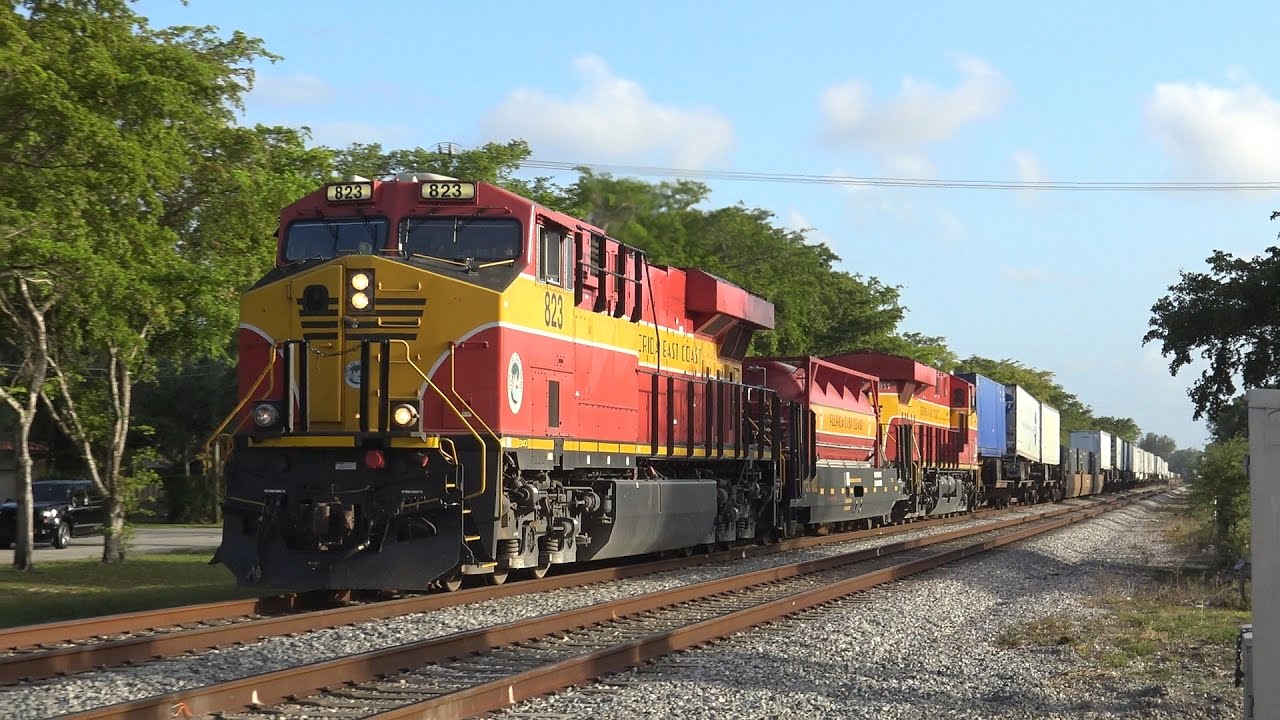[Railfanning] Busy Evening in Miami! 7 Trains in 90 Minutes! and ...