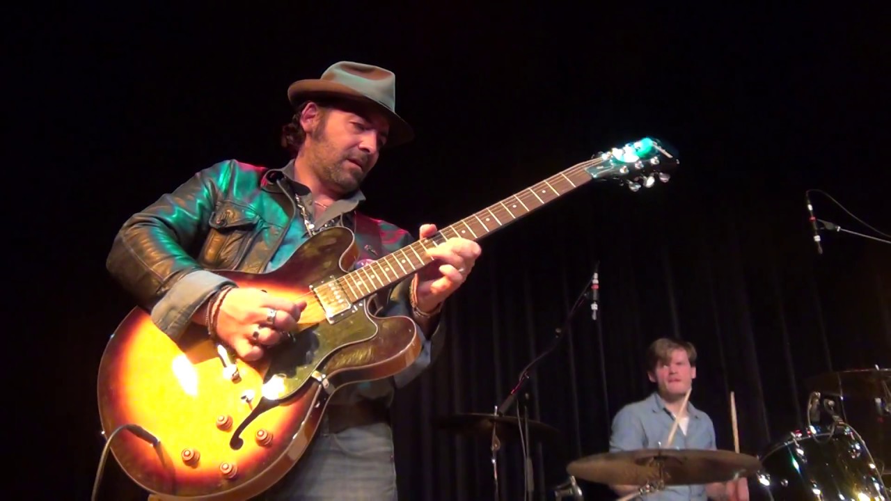 Meena Cryle & Chris Fillmore Band Blues Alive Boxmeer 16 september 2017 ...