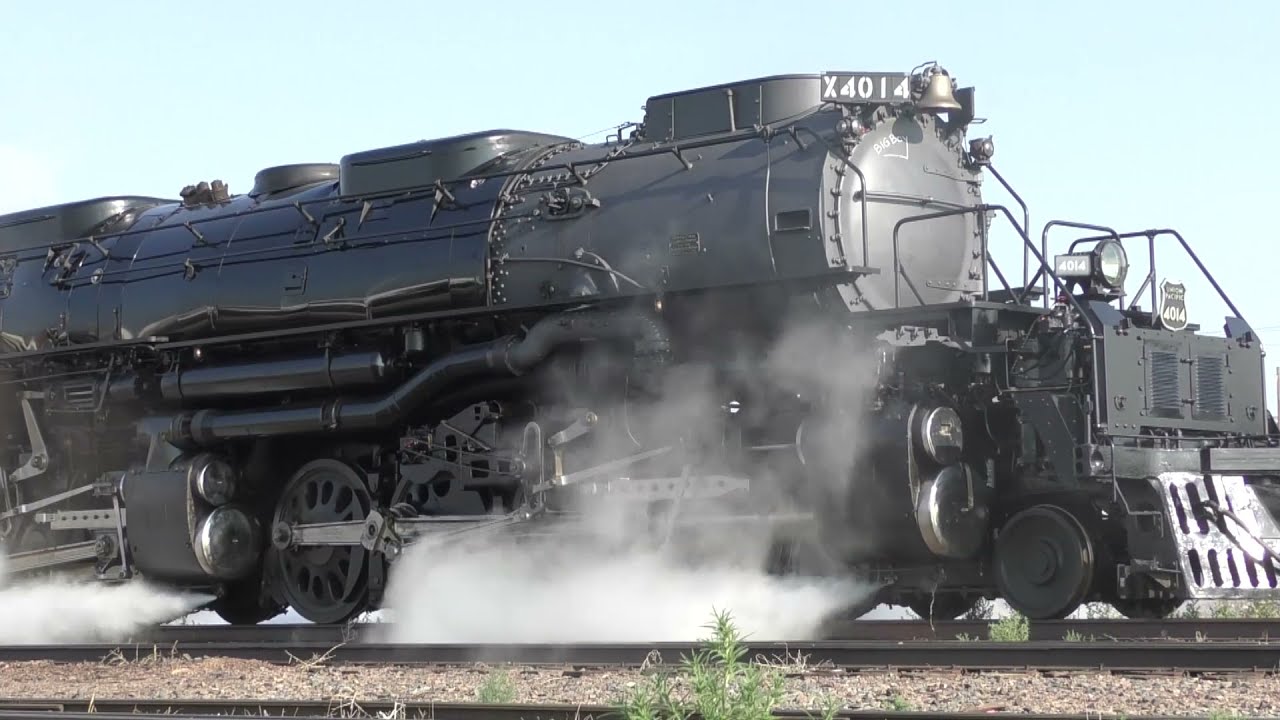 Union Pacific Big Boy 4014 Through Sidney, NE - YouTube