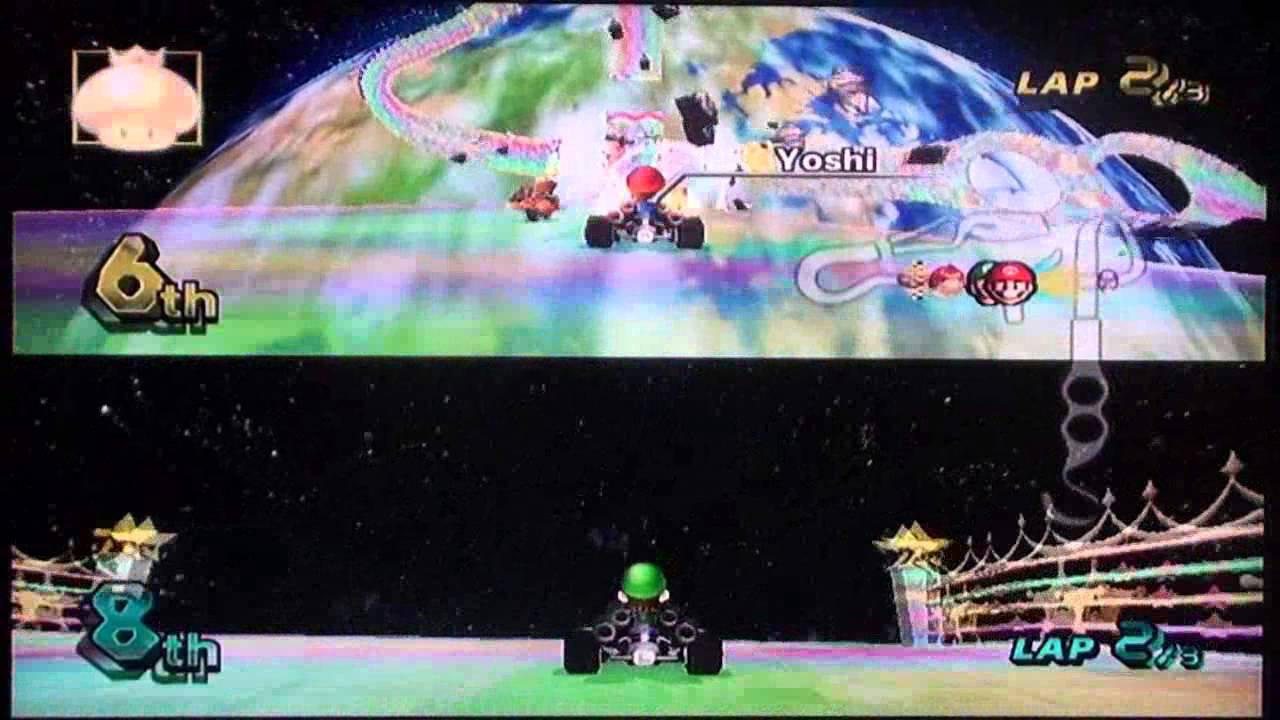 Mario Kart Wii Split-Screen Race at Rainbow Road - YouTube