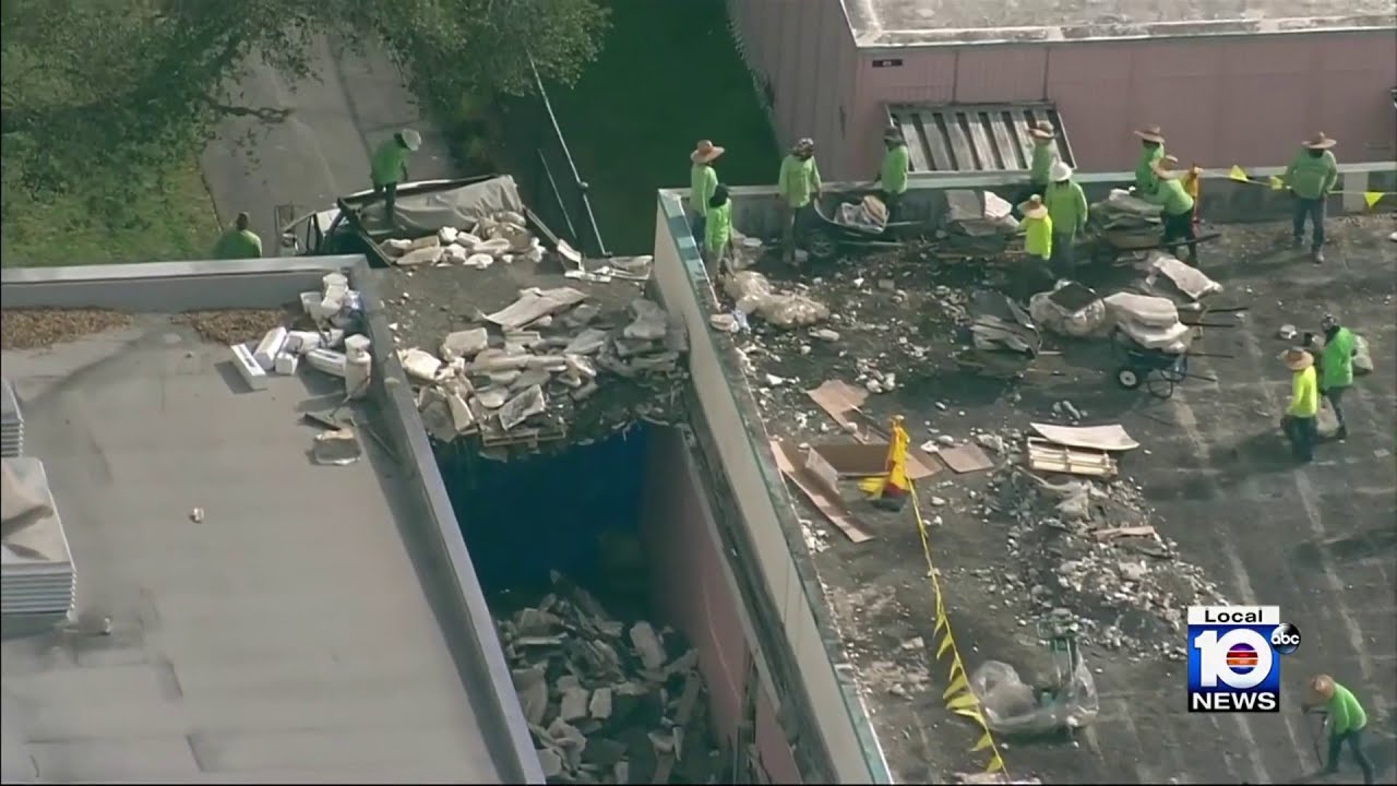 Students shaken by walkway roof collapse at Atlantic Technical College - YouTube