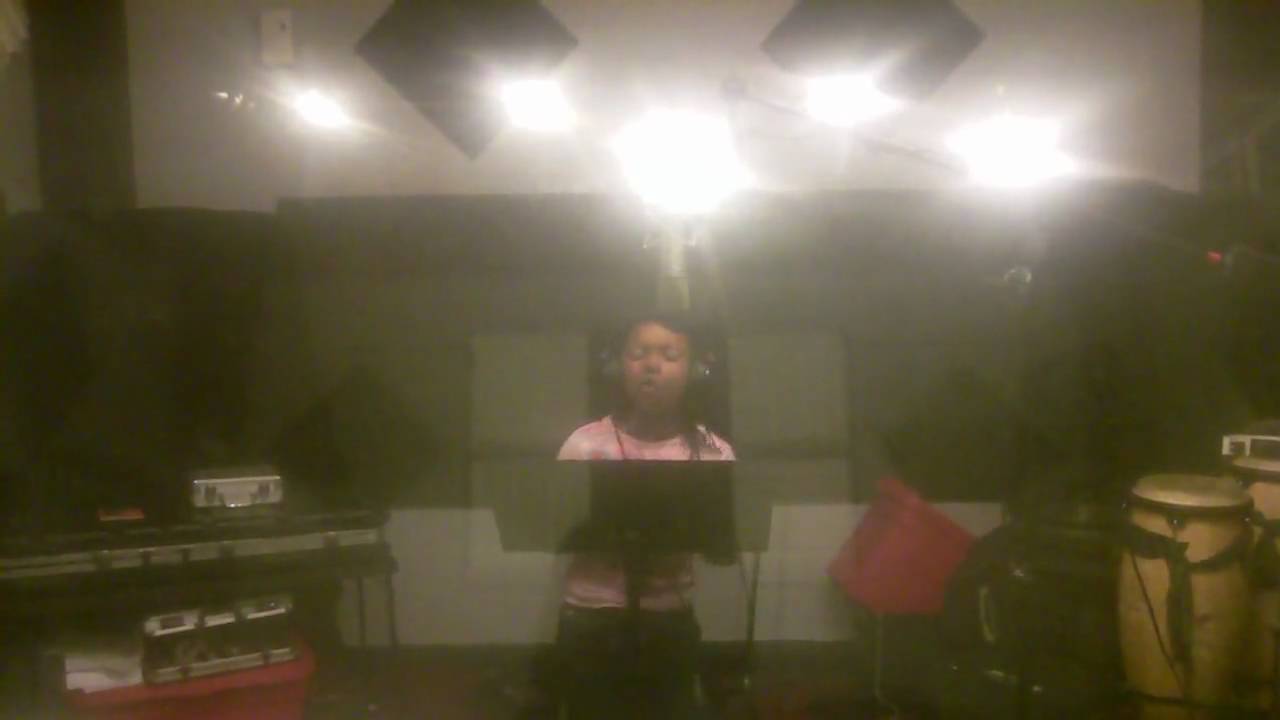 Noo Noo n da studio workn on" Its Yo Girl Noo Noo" - YouTube