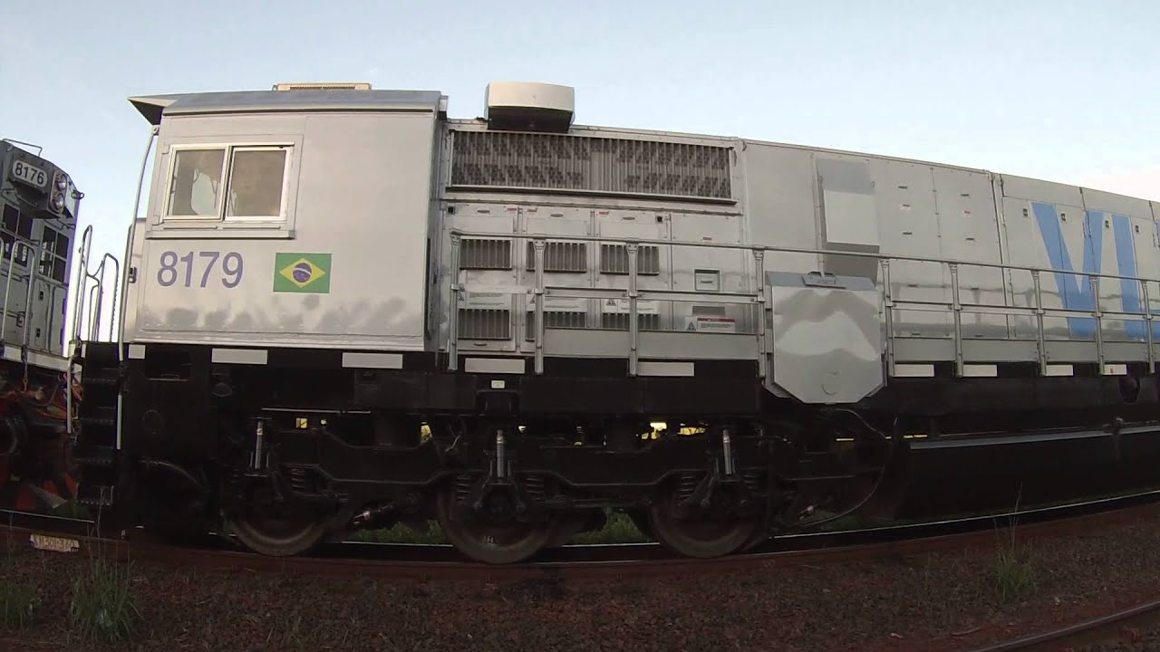 Novas Locomotivas_GM_GT46AC_VL! - YouTube