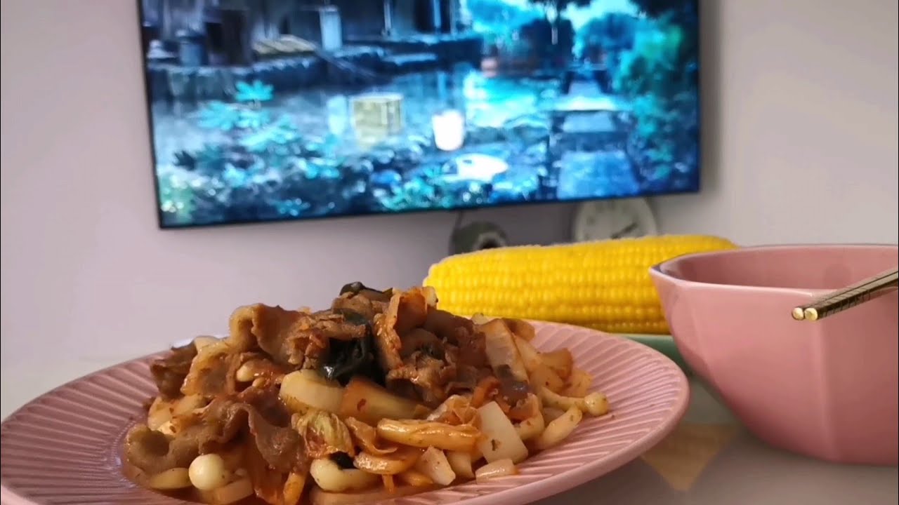 Hdb BTO 2room 47sqm ~ found a nice bakery-Gokoku Japanese Bakery..... - YouTube