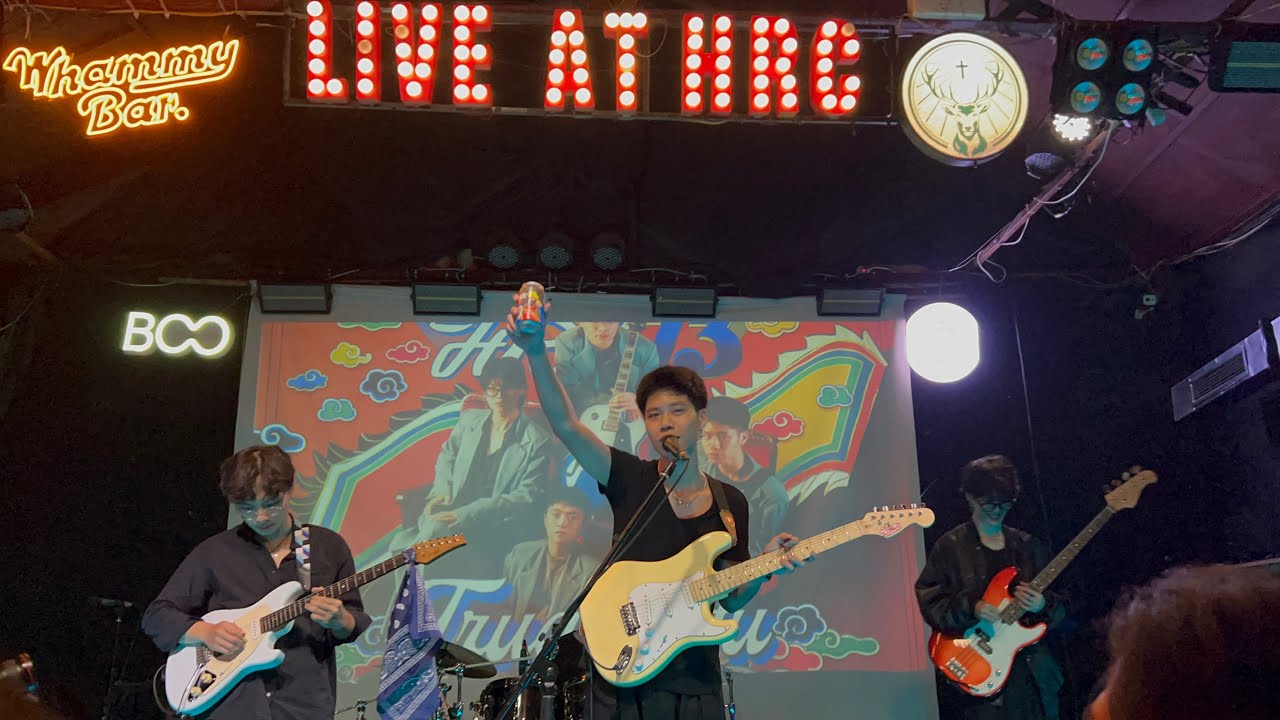 TRUANT FU | LIVE AT HRC13 - THẬP TAM THAM TẤU - YouTube