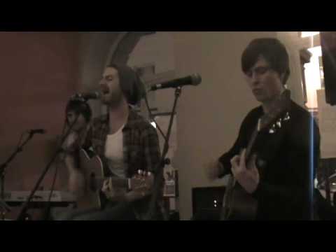 LEON COLVEN - HOT GIRL LIVE