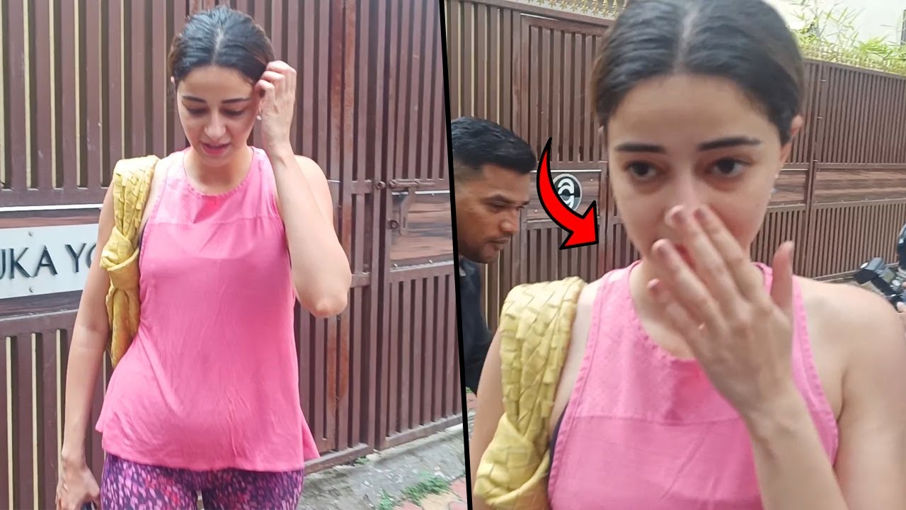 Ananya Pandey AWKWARD MOMENT with Fans 😱 | Pokes Nose😂 - YouTube