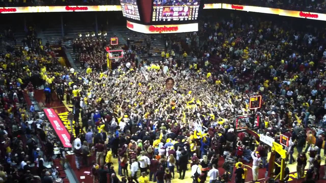 Gophers Beat Indiana 2013 - Fans Rush Floor - YouTube