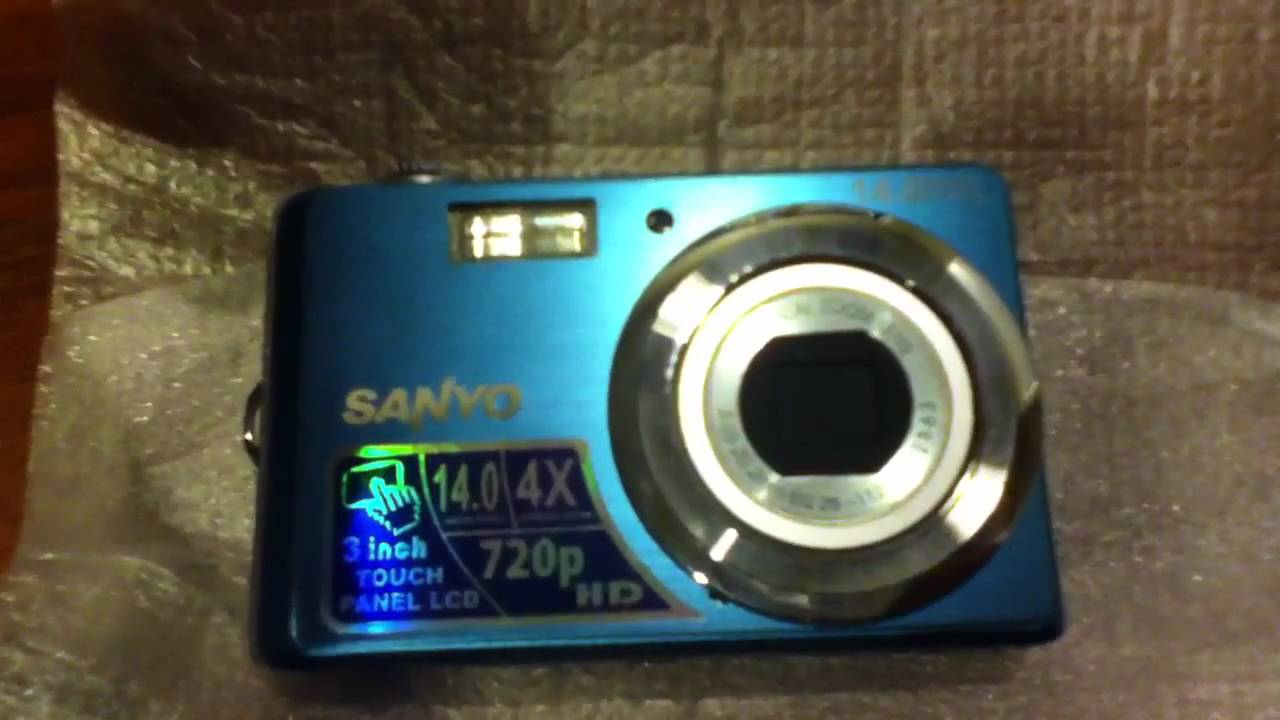 Unboxing of the Sanyo VPC-E1500TP camera - YouTube