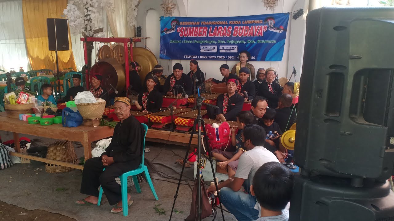 kesenian kuda lumping (SUMBER LARAS BUDAYA) DAFFA AUDIO - YouTube