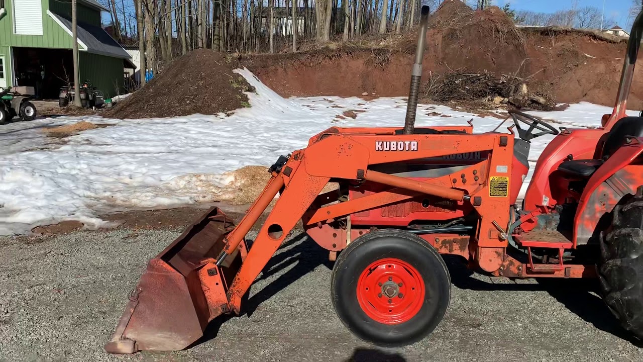 Kubota L3750 tractor - YouTube