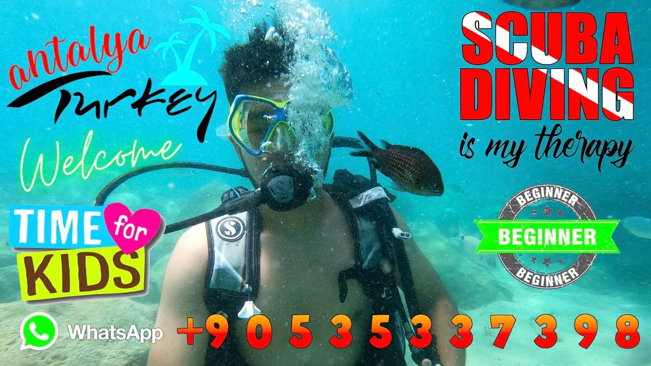 How Do Diver kids Breathe Underwater? Underwater children have fun ...