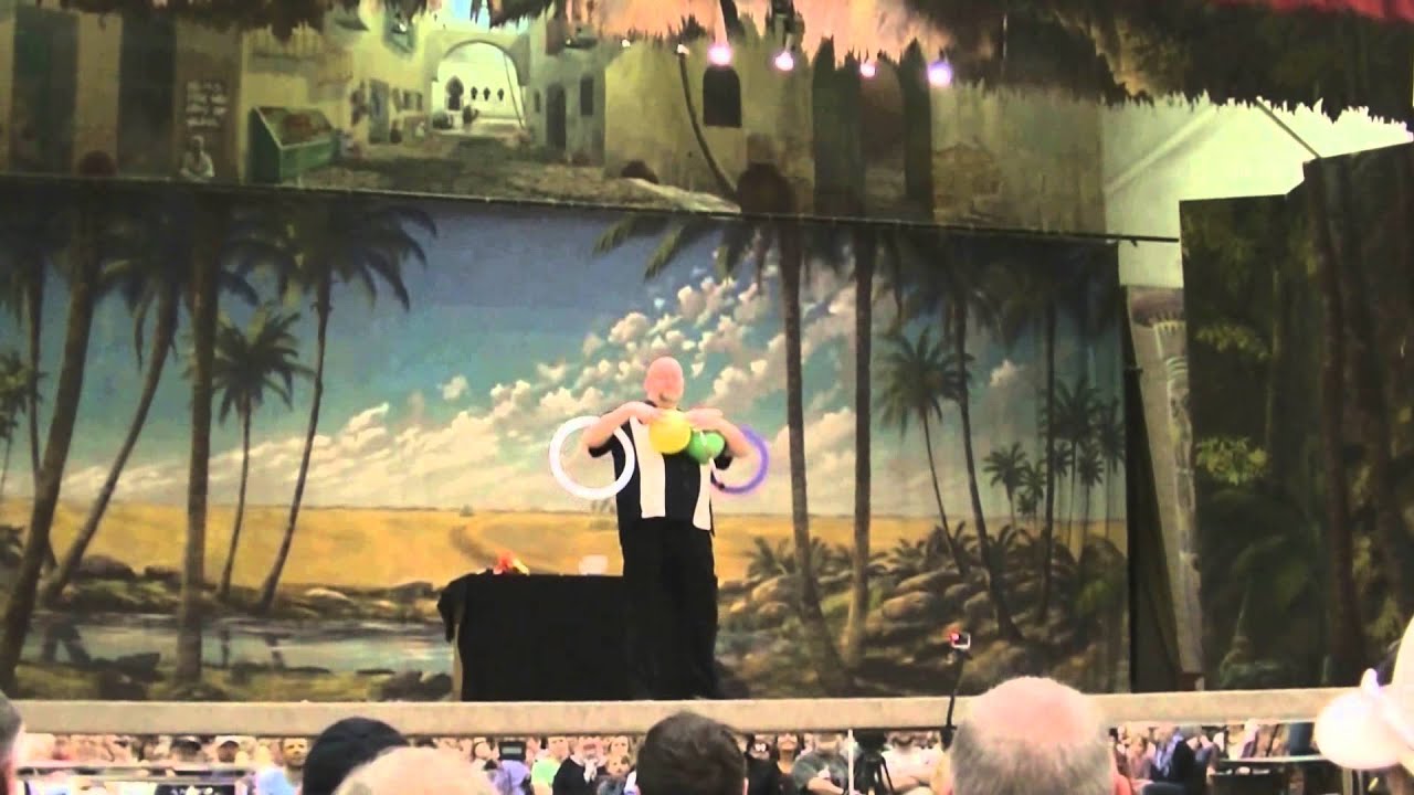 David Cain - Groundhog Day Juggling Festival - 2015 - YouTube