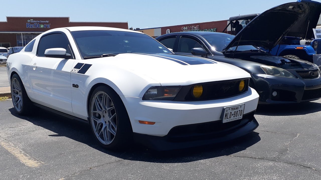 Casper First Car Show + Bonus Race *Best in Show* - YouTube