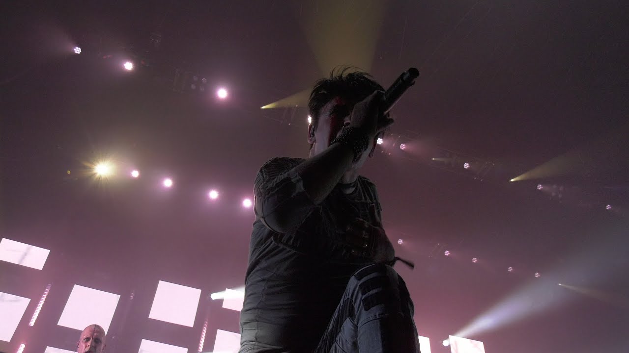 Gary Numan - Metal (Live at OVO Arena Wembley, 2022) - YouTube
