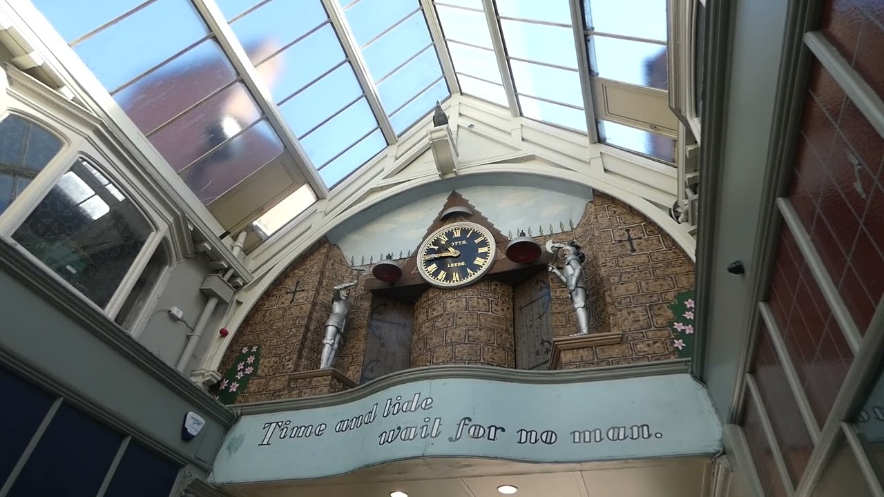 grand arcade clock leeds chimes 11 AM - YouTube