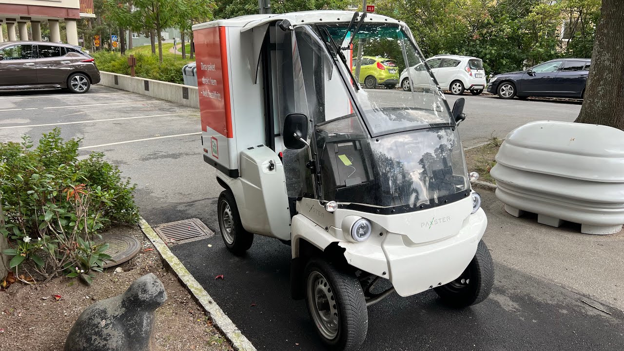 Paxter norsk mopedbil av 2022 års modell. En av City Mails 686 fordon ...
