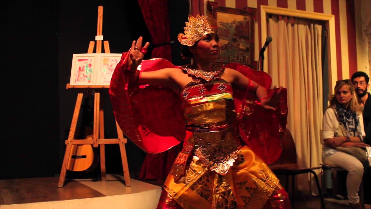 Manokrawa dance-Manokrawa Tanz-Tari Manokrawa (Bali) in Spain - YouTube