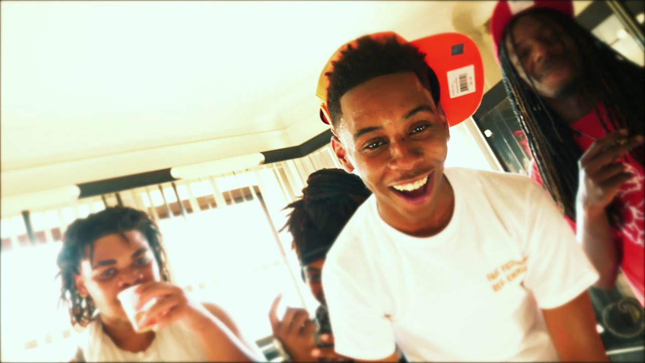 Dello - Last ( Music Video ) - YouTube