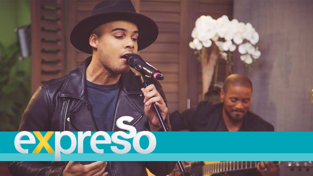 Jimmy Nevis performs 'Elephant Shoes' LIVE! - YouTube