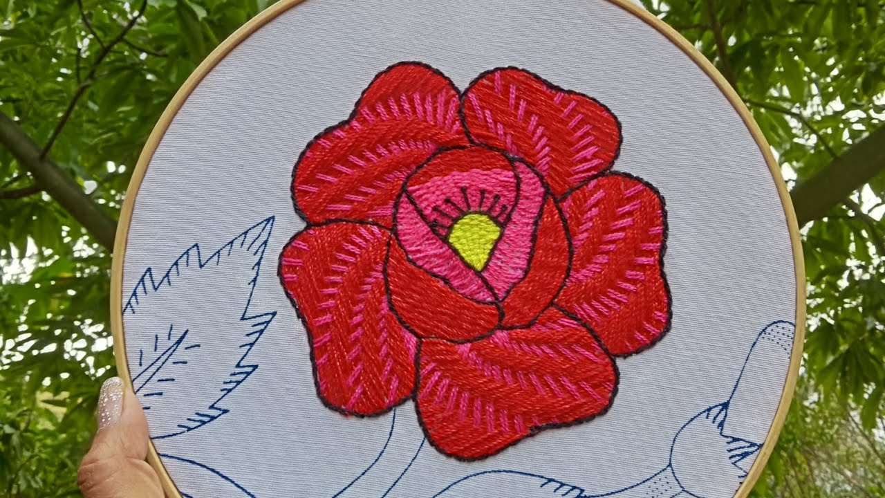 Cómo bordar una rosa🌹#9 @carreraAnayeli puntada ideal para hacer muchas ...