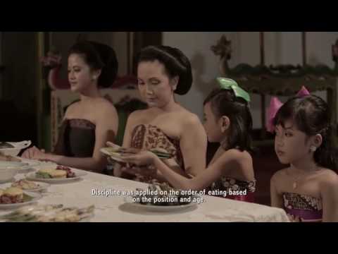 Etika Makan Keluarga Keraton