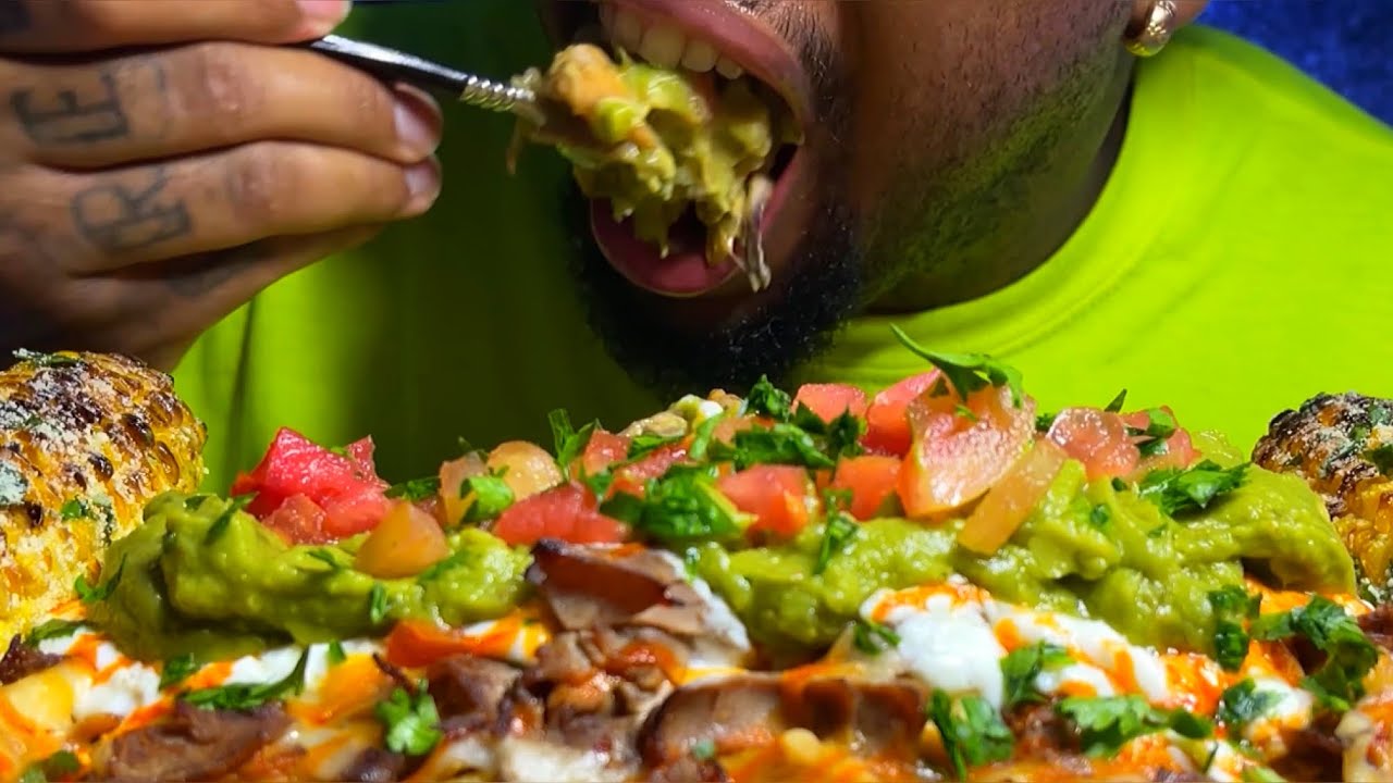 ⚠️MESSY EATING MEXICAN FOOD CHEESY CARNE ASADA FRIES ROASTED CORN ...