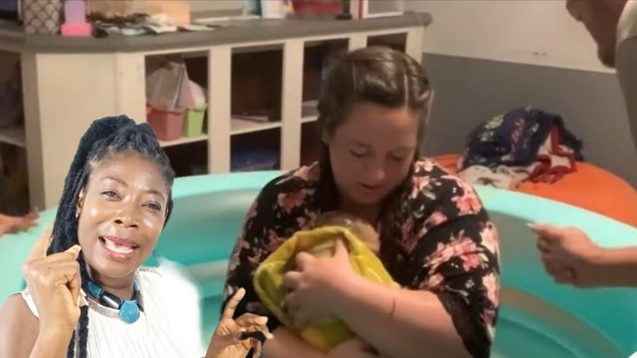 OUF😱UNASSISTED HOME WATER BIRTH VLOG || EASIER LABOR TIPS - YouTube