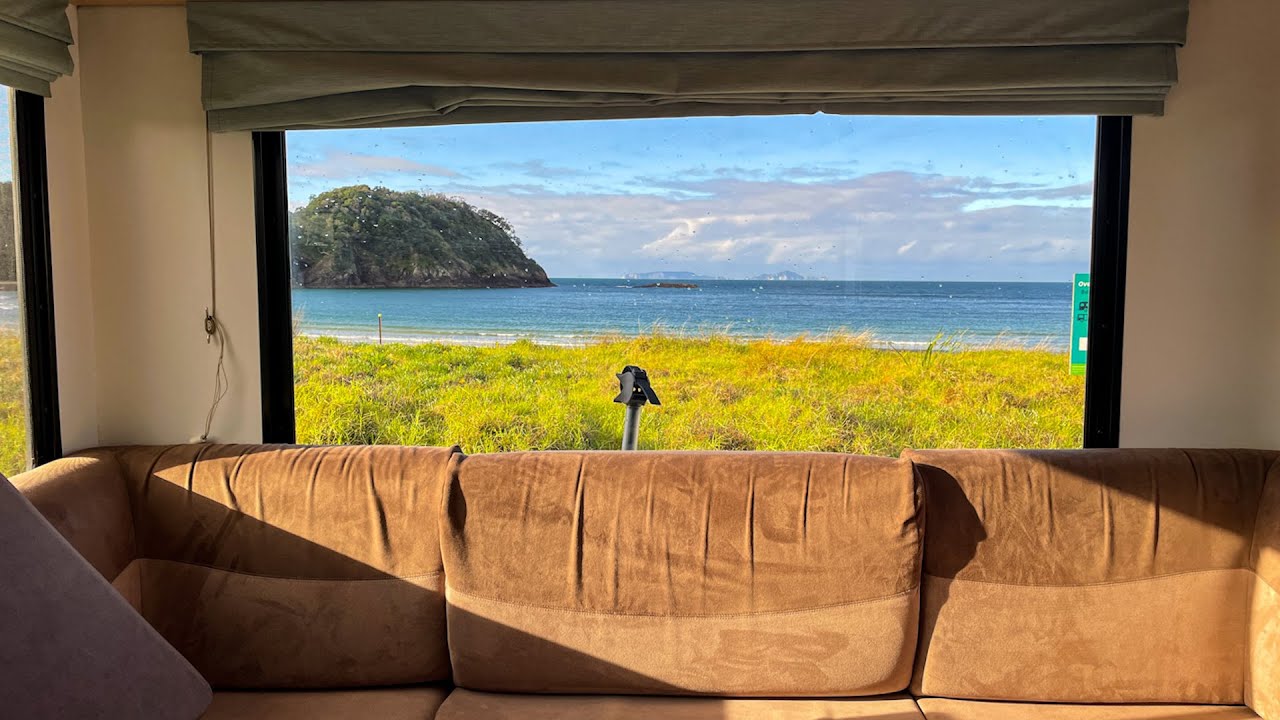 [4K] New Zealand Campervan Travel Matapouri Beach - YouTube