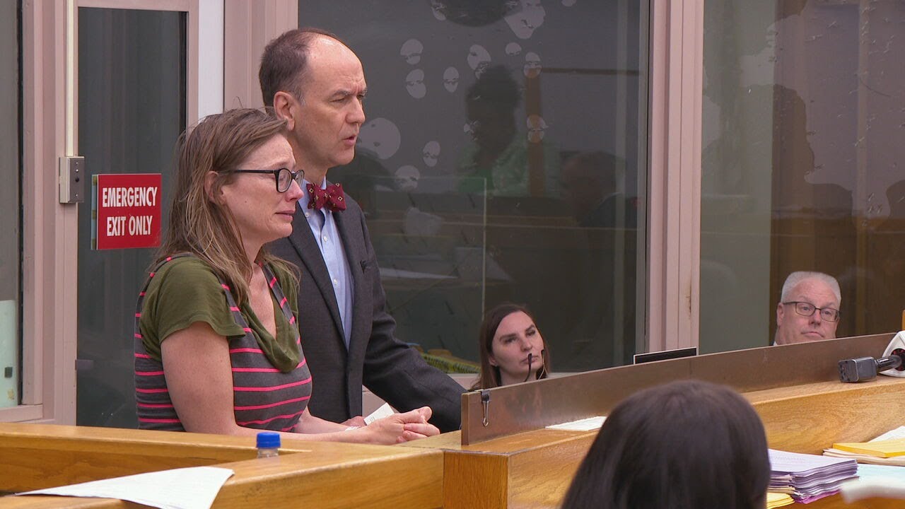 Woman accused of child enticement gets extra charges, including ...