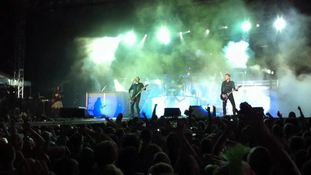 Alive Festival 2011 - YouTube
