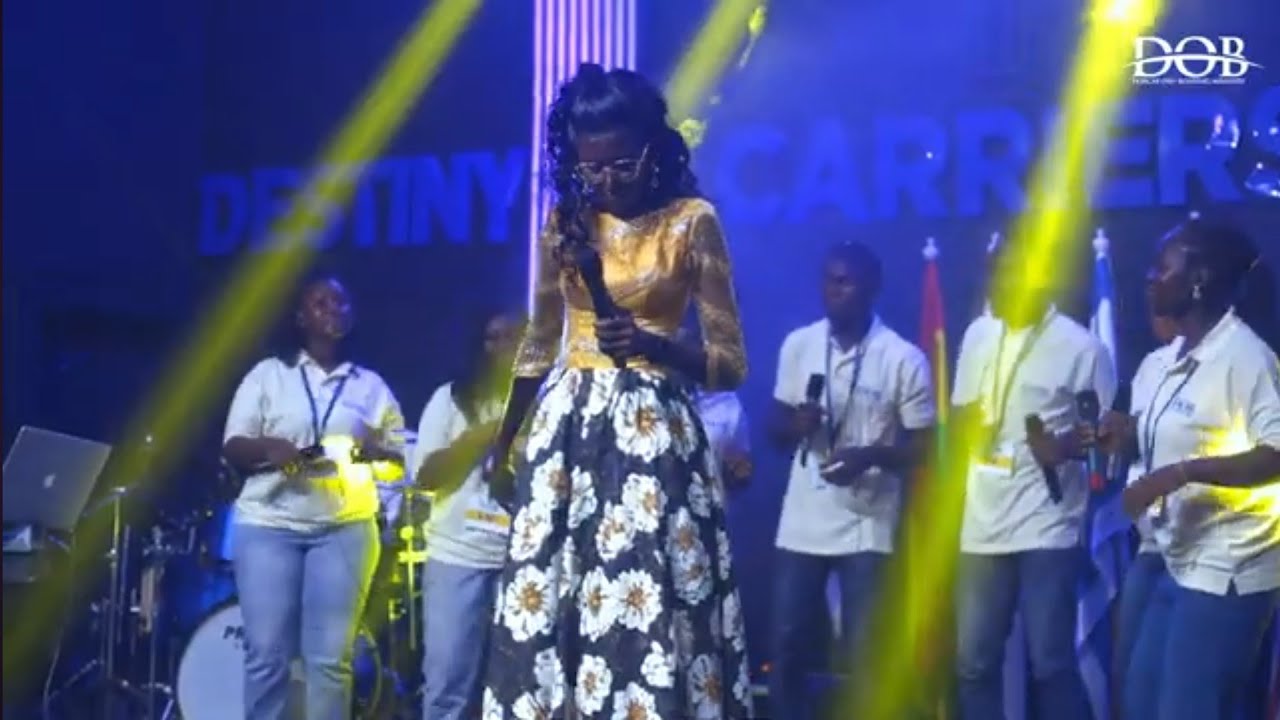 Dorcas Osei Boateng - Yesu yɛ Ahen mu Hene – A Sound of Royal Worship ...