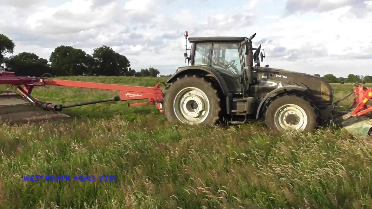 Silage 2016 - Mowing With Valtra T202 & Kverneland Taarup Mowers - YouTube