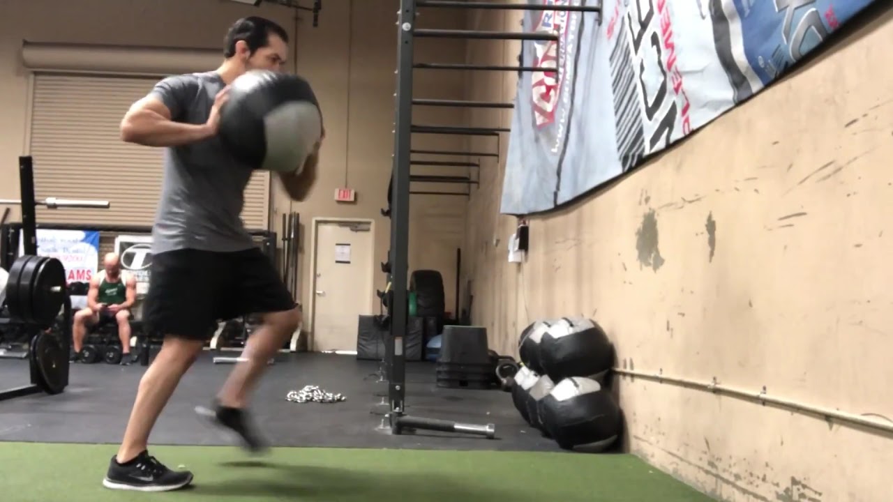 Medicine Ball Stepping 1-arm Chest Throw - YouTube