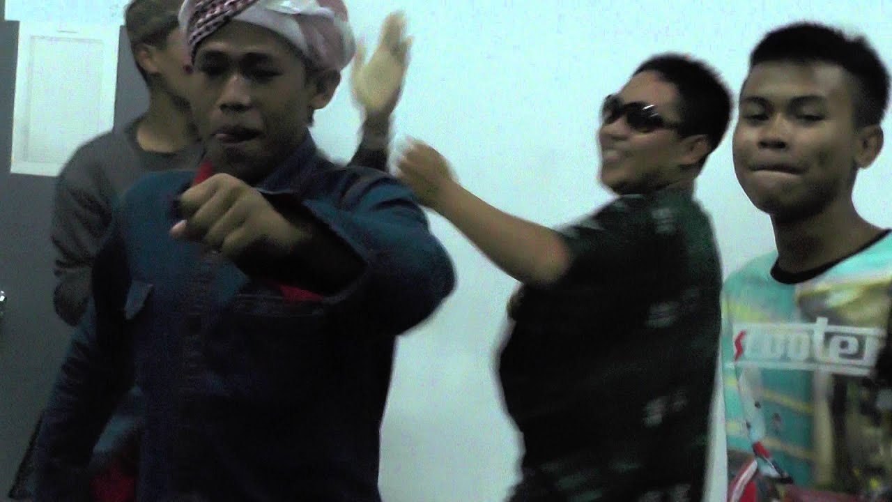 The Gila Band IBU GOYANG MINI - YouTube
