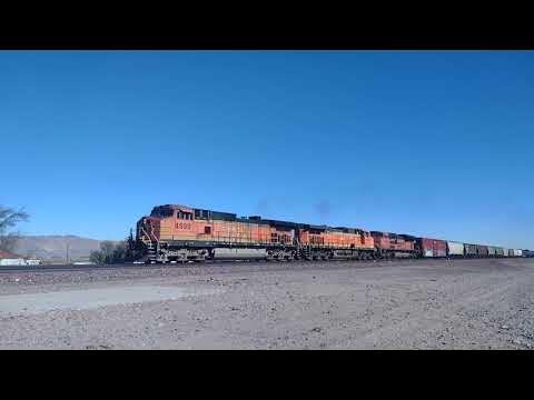 WB BNSF Manifest Train Feat Rear DPU In Daggett Ca! #bigbossrailfanner - YouTube
