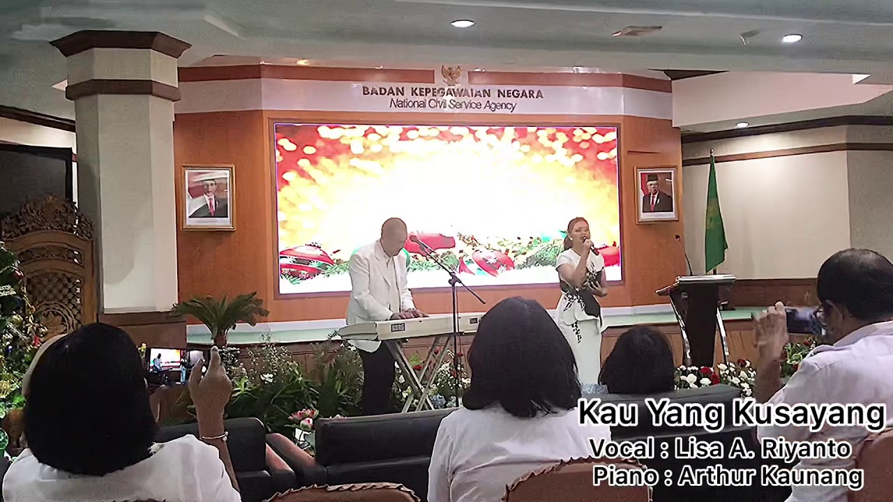 Kau Yang Kusayang - Lisa A. Riyanto (Vocal) & Arthur Kaunang (Piano ...