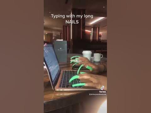 Long Nails Typing 💅🏽💅🏽 #theywantthed #longnails #creativenails #typing ...