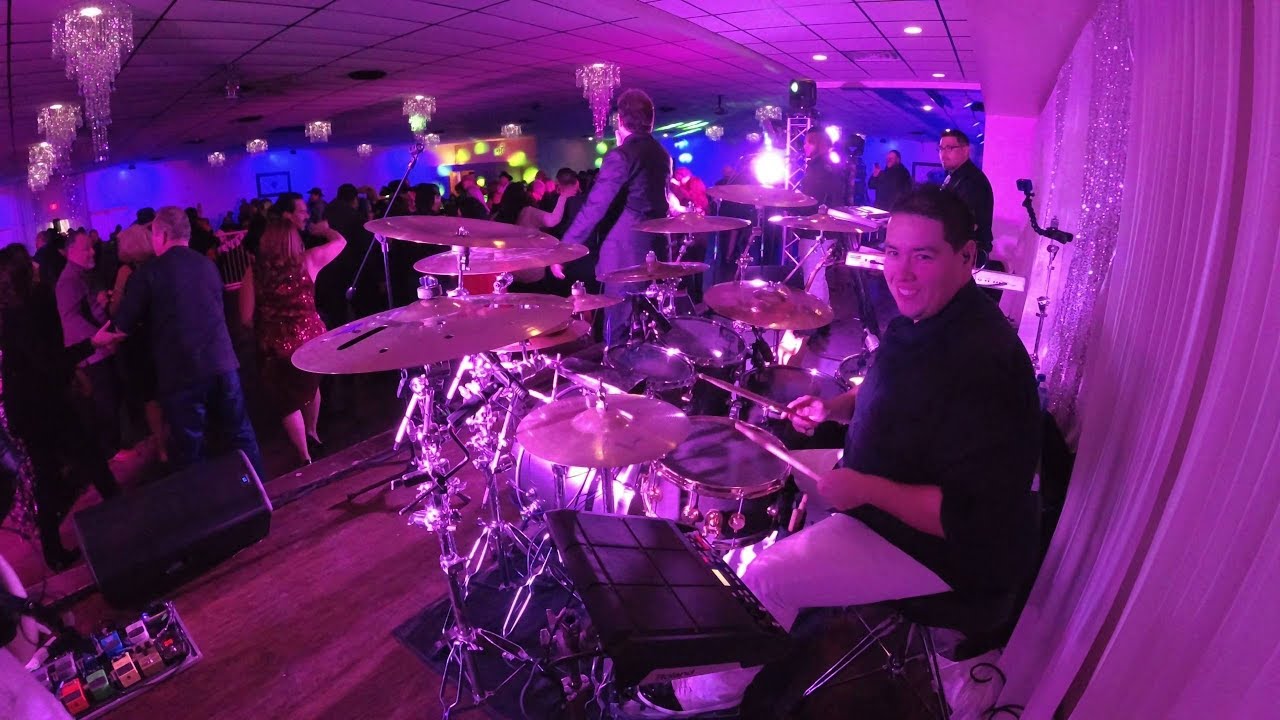 Gary Hobbs / Aaron Holler - Live - 12-31-2017 - Intro & Vas a Pagar ...