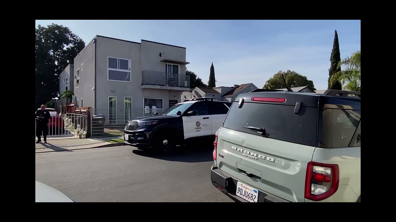 Out here patrolling cop watching🚨 - YouTube