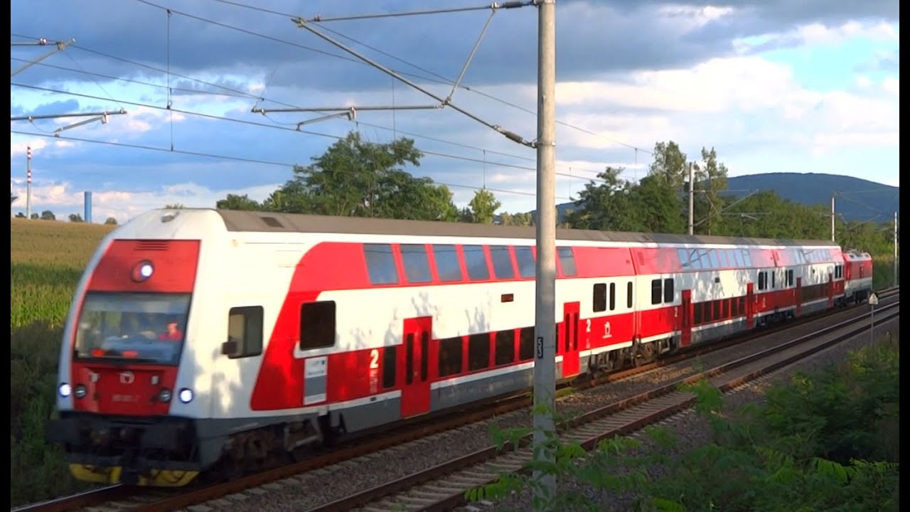 Highpower Locomotive at Regional Train Braking + Starting: ZSSK 381.002 ...