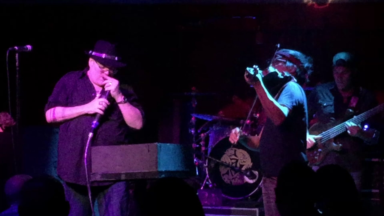 Blues Traveler with Bobby Yang: "Mulling It Over" / "But Anyway" jam ...