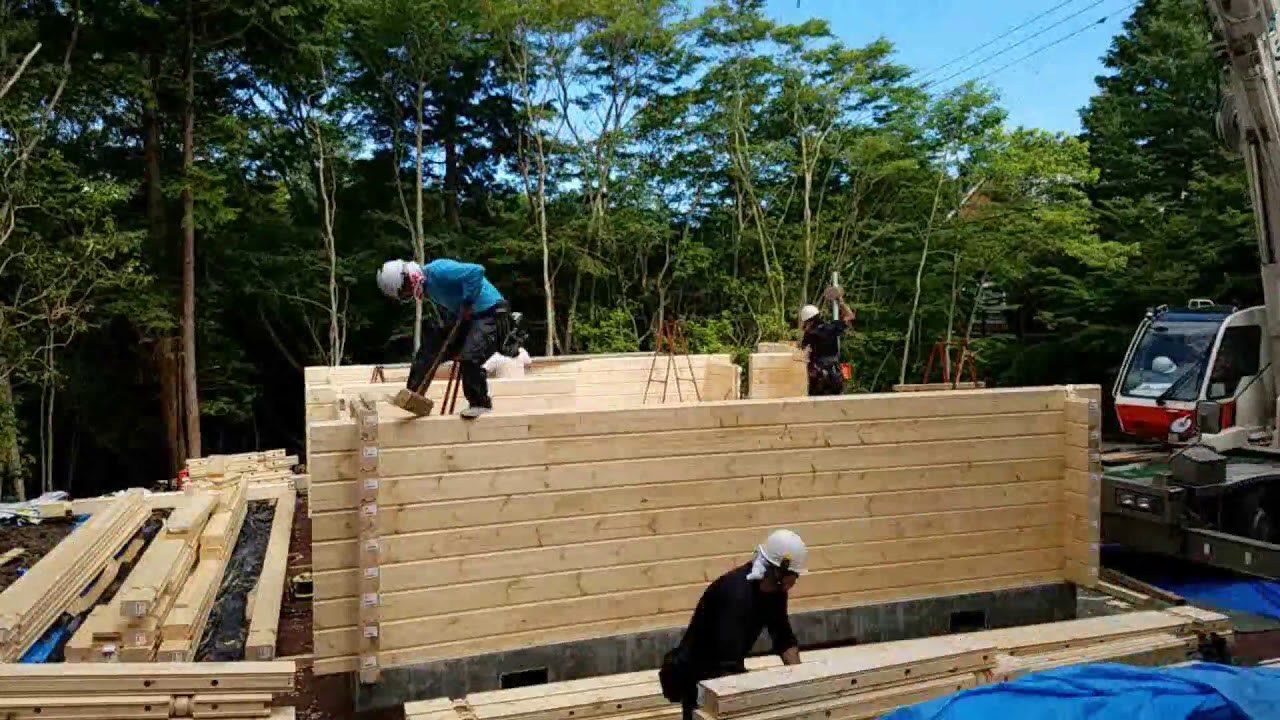 Time lapse movie of piling log material - VALO40 - YouTube
